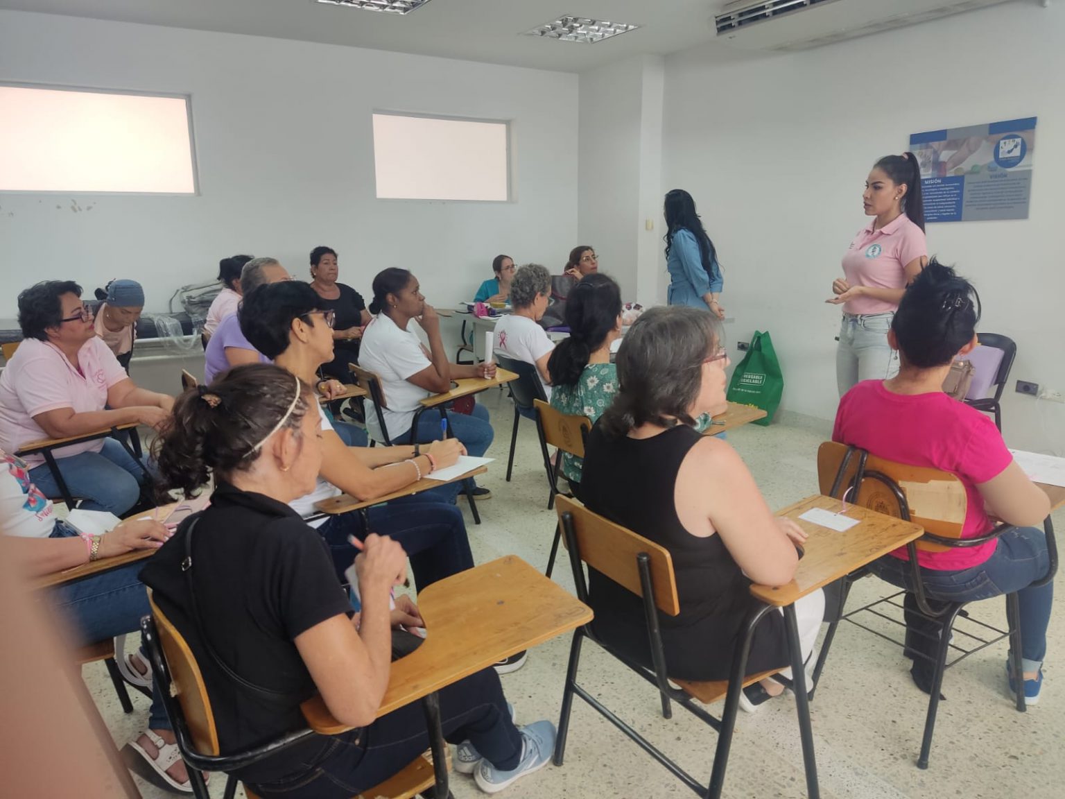 Secretaría De La Mujer Despliega Actividades Para Prevenir Violencia De